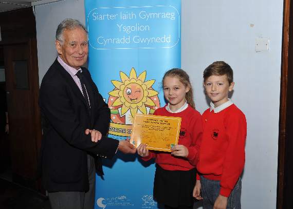Primary pupils praised for Welsh language skills | cambrian-news.co.uk