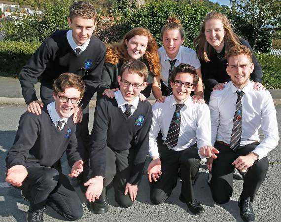 Prif swyddogion Ysgol Penweddig | cambrian-news.co.uk