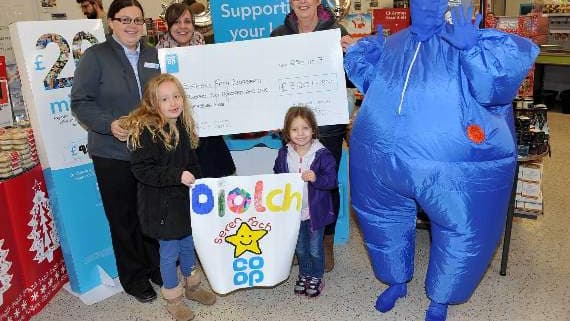 Nursery’s £3,000 boost from Co-op | cambrian-news.co.uk