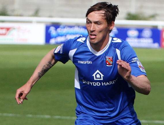 Duo join Aber, but defenders leave | cambrian-news.co.uk