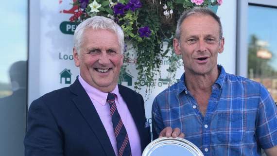 Alun honoured for dedication to farming | cambrian-news.co.uk