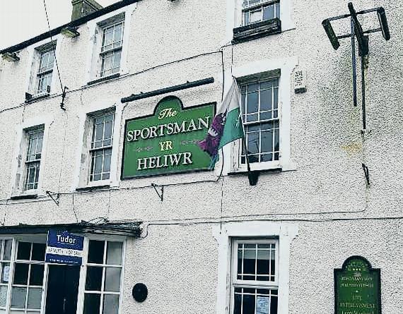Global support for pub to reopen as community hub | cambrian-news.co.uk