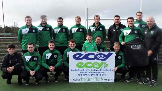 Turfs keep pressure on leaders | cambrian-news.co.uk