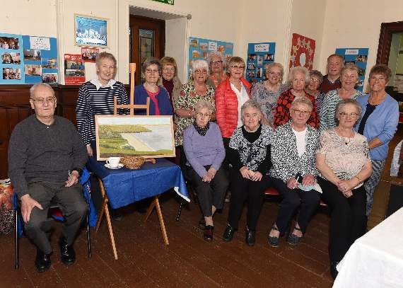 Bore coffi yn codi £422 | cambrian-news.co.uk