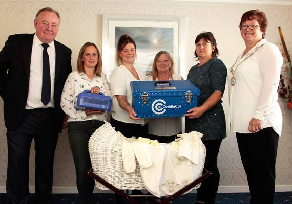 Cuddle cot donated to help bereaved parents | cambrian-news.co.uk