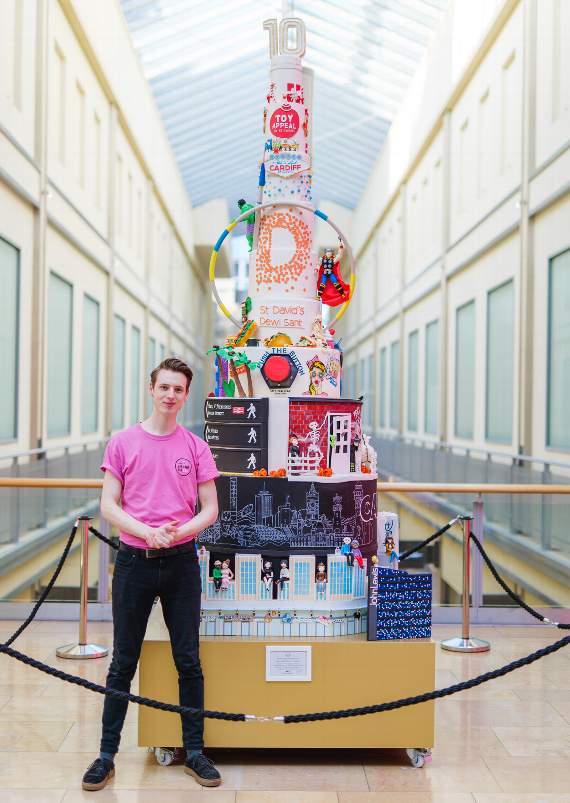 Baker crafts impressive three-metre, 10-tier cake | cambrian-news.co.uk