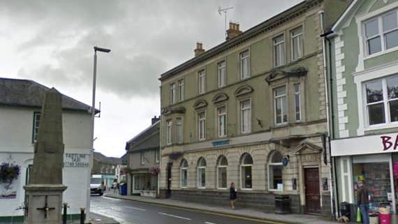Chaos for Lampeter shops as vandals glue locks | cambrian-news.co.uk