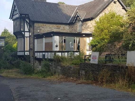Petition for action at run-down pub | cambrian-news.co.uk