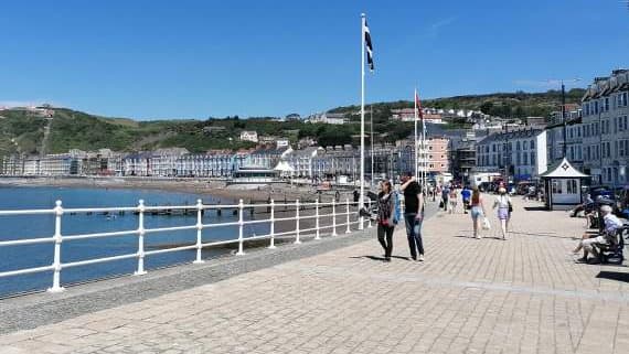 Have your say on horse-drawn carriages plan for Aberystwyth prom ...
