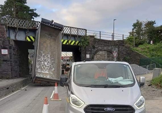 'Massive disruption' to travel routes after lorry hits railway bridge ...