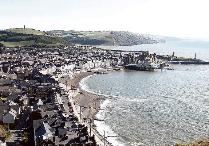 ‘Town centres need families’ - flats conversion plan delayed | cambrian ...