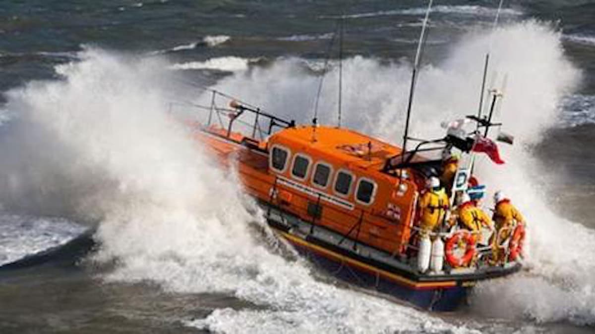 Shout out for new volunteers at RNLI Pwllheli | cambrian-news.co.uk