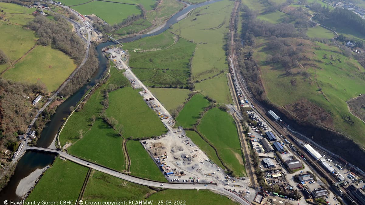 Dyfi Bridge will now not open until early 2024 | cambrian-news.co.uk