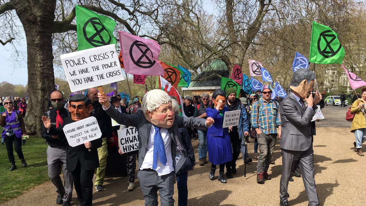 Campaigner arrested as XR protests in London | cambrian-news.co.uk
