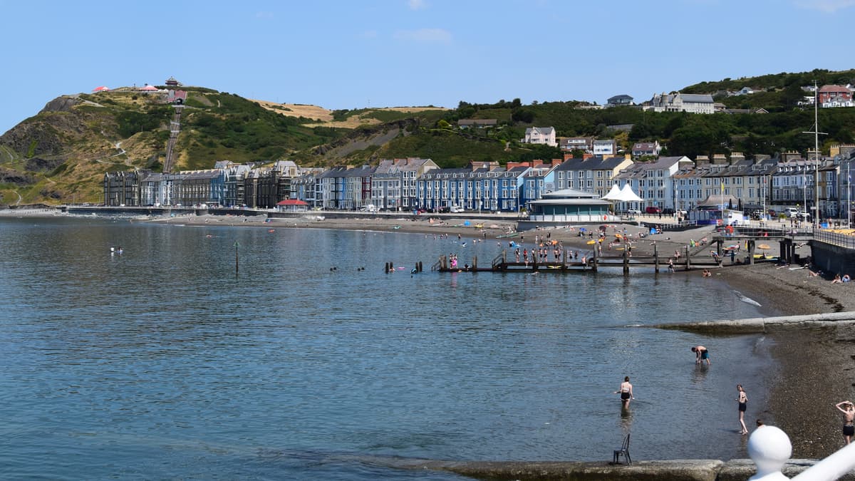 Aberystwyth records hottest ever temperature in Wales | cambrian-news.co.uk