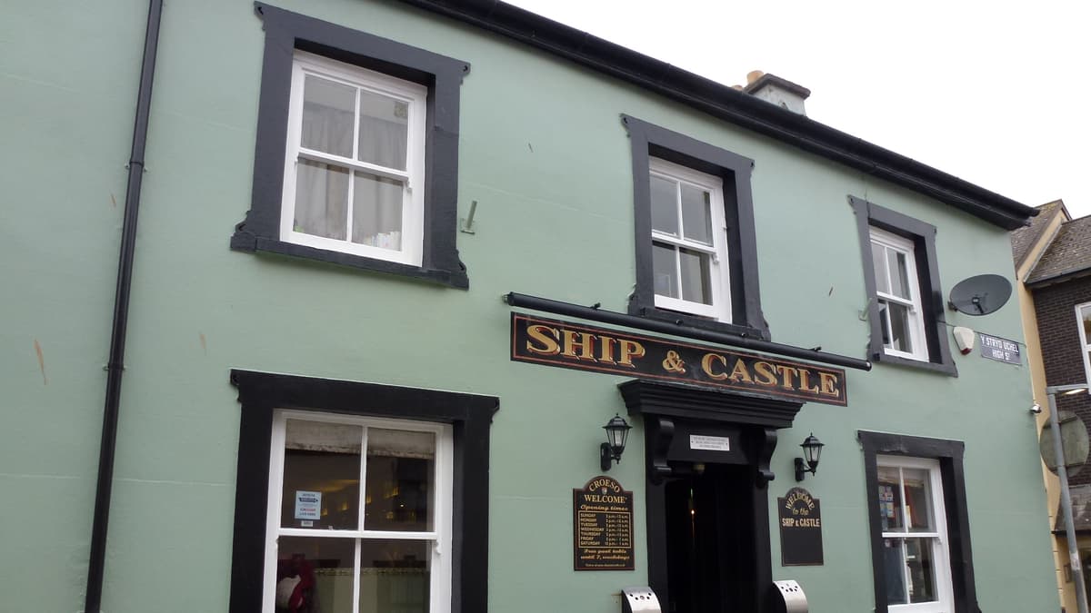 Aberystwyth pub named best in west Wales | cambrian-news.co.uk