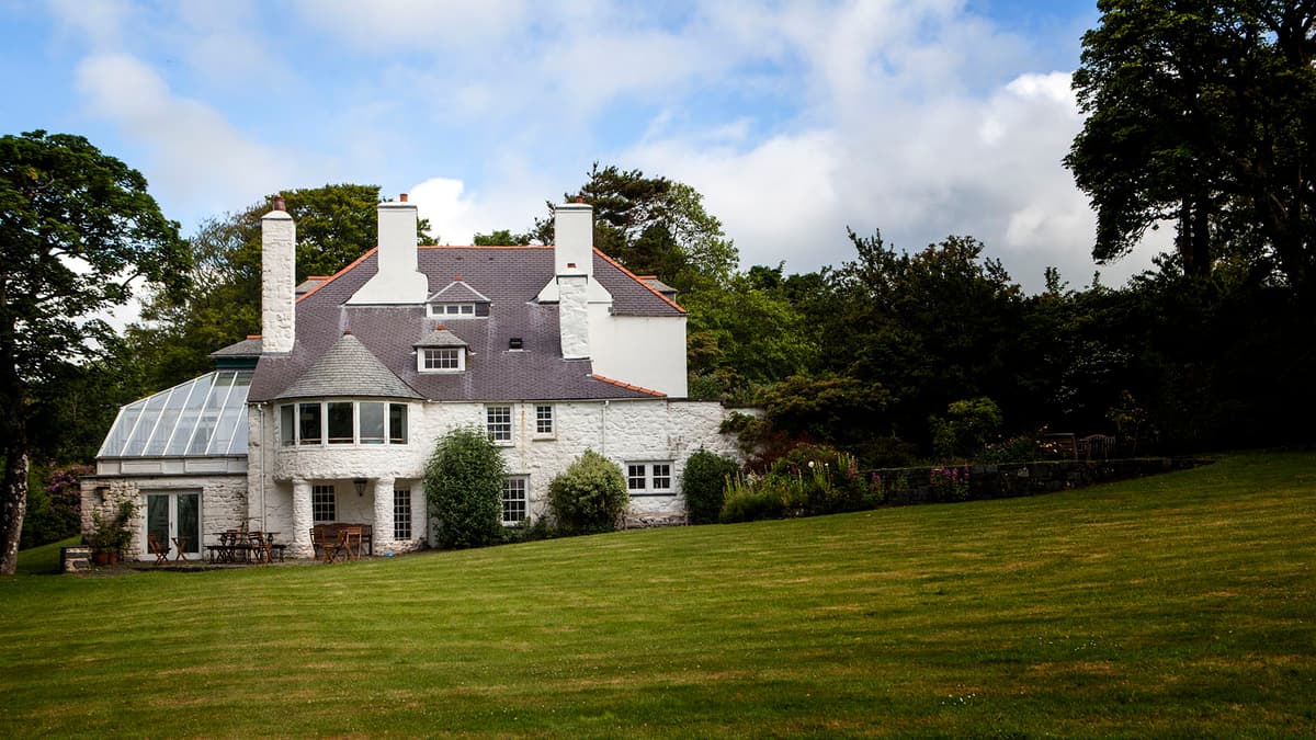 Ty Newydd is headquarters for Literature Wales | cambrian-news.co.uk
