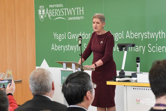 Former Chief Vet appointed as Aberystwyth Honorary Professor | cambrian ...