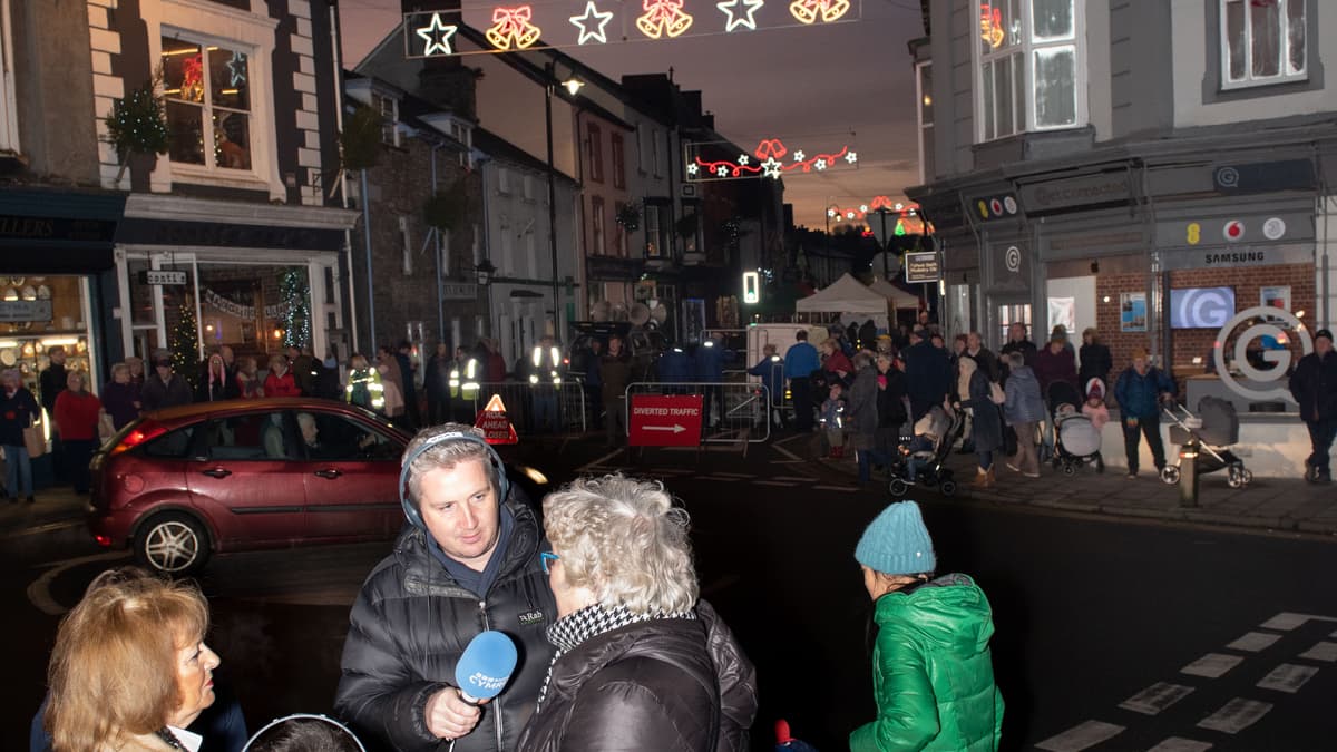 Christmas market and light switch on date announced in Lampeter ...
