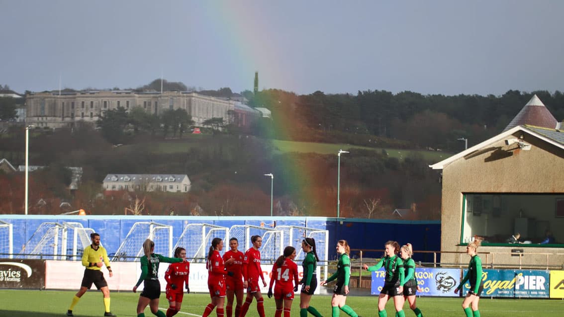 Amy scores for Aberystwyth Town Women in game dedicated to her father ...