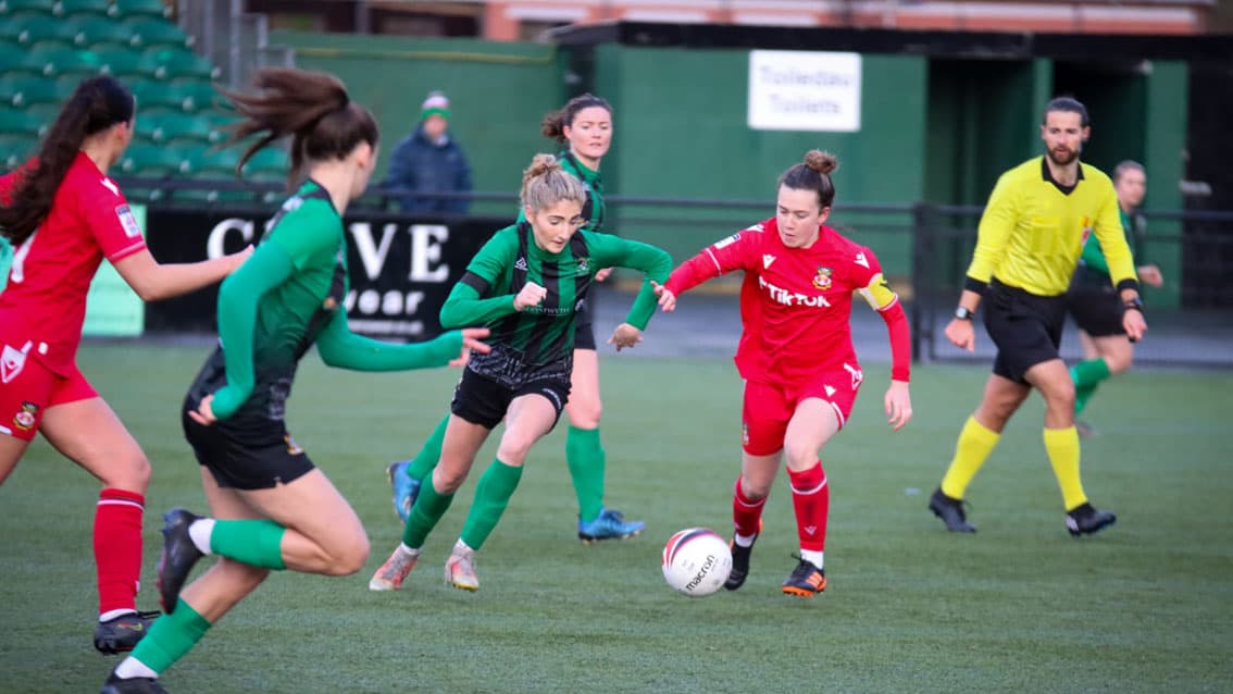 Aberystwyth Town's Thomas up for the cup at home - in Carmarthen ...