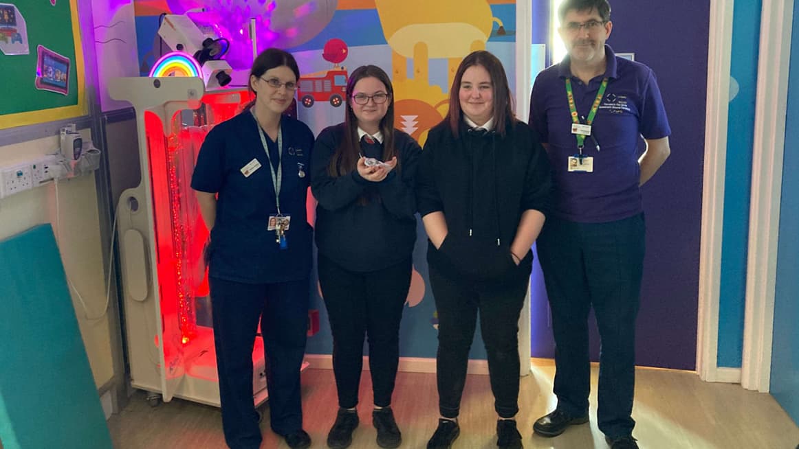 Aberaeron Youth Club members raise money for Bronglais Hospital ...