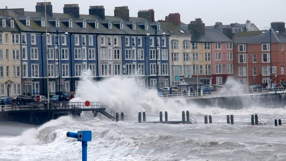 New Aber flood defences to be looked at this year | cambrian-news.co.uk
