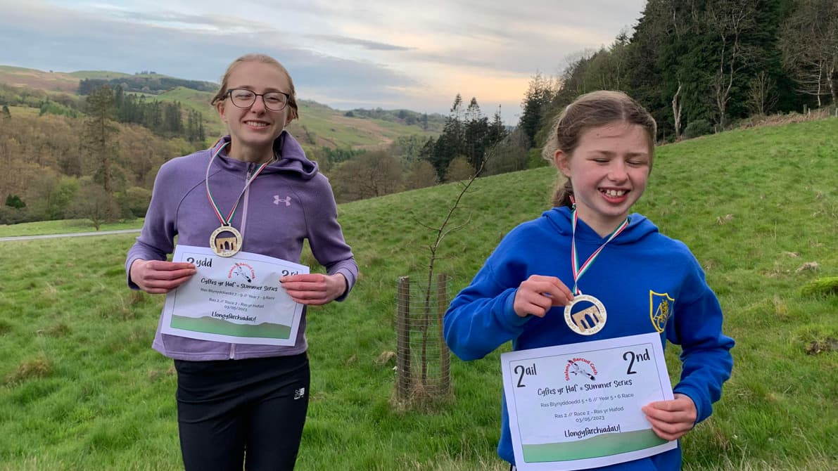 Anwen and Betsan impress at Hafod Trail Summer Series | cambrian-news.co.uk