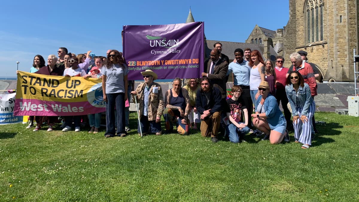 Anti-racism rally staged at Aberystwyth Castle | cambrian-news.co.uk