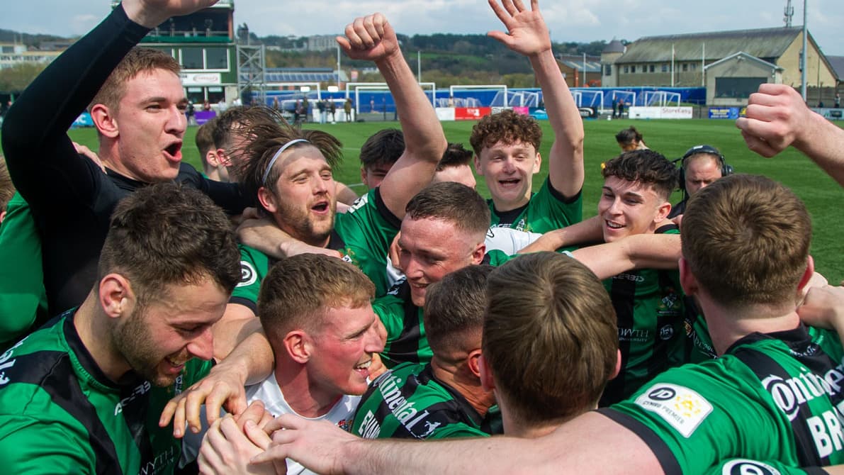 Aberystwyth Town arrange open training session at Park Avenue ...