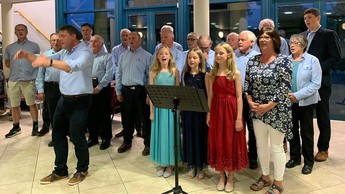 Noson fythgofiadwy ym Mhafiliwn Pontrhydfendigaid | cambrian-news.co.uk