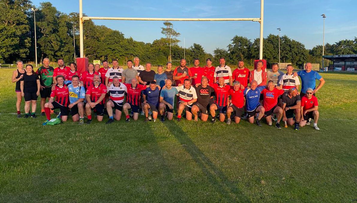 Pwllheli host first of its kind over 35s mixed gender tag rugby match ...