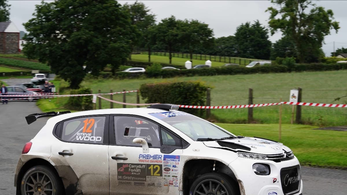 Aberystwyth's Steve Wood takes dramatic Down Rally win by 0.1 seconds ...