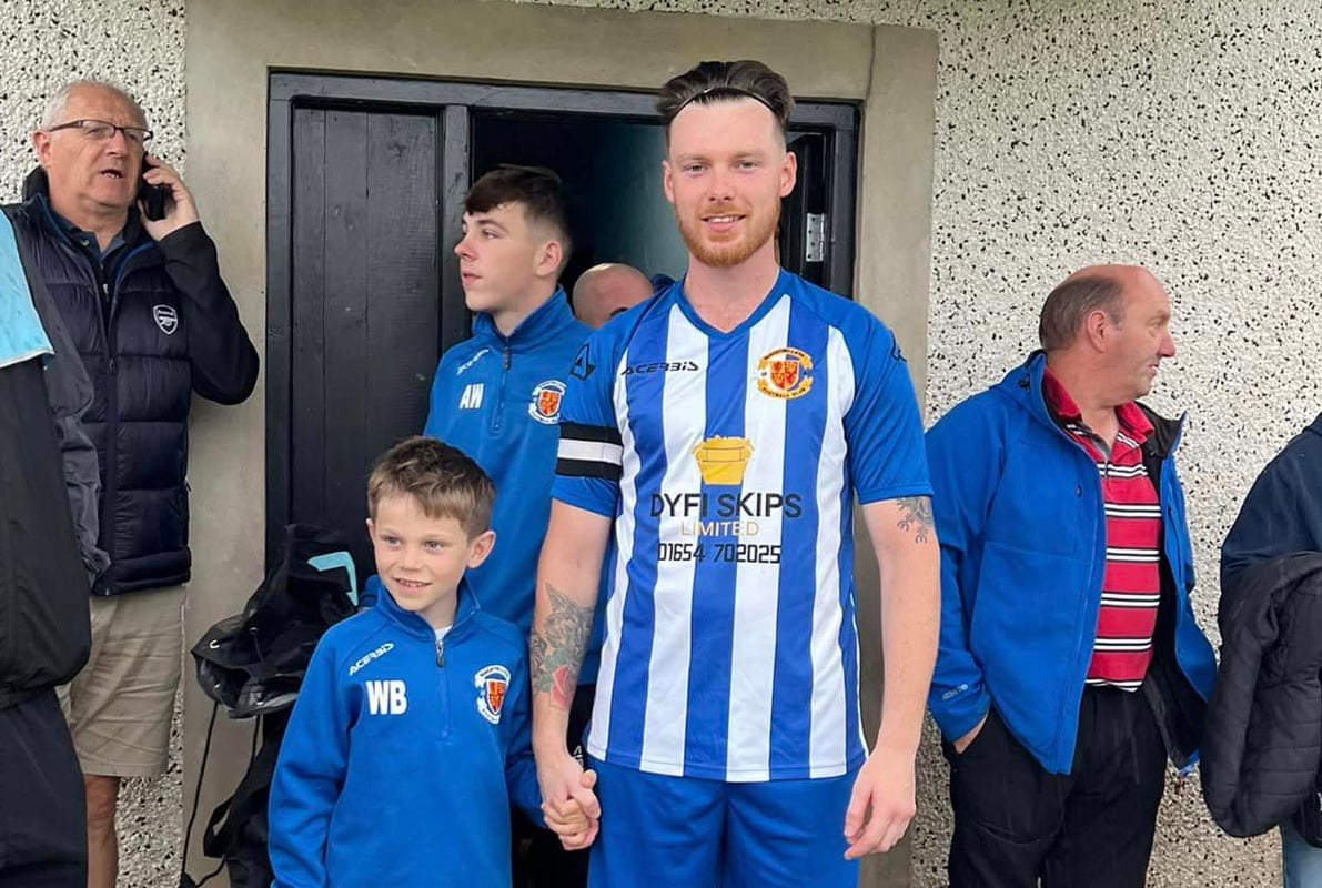 Mascot Will cheers Machynlleth to Welsh Cup victory | cambrian-news.co.uk