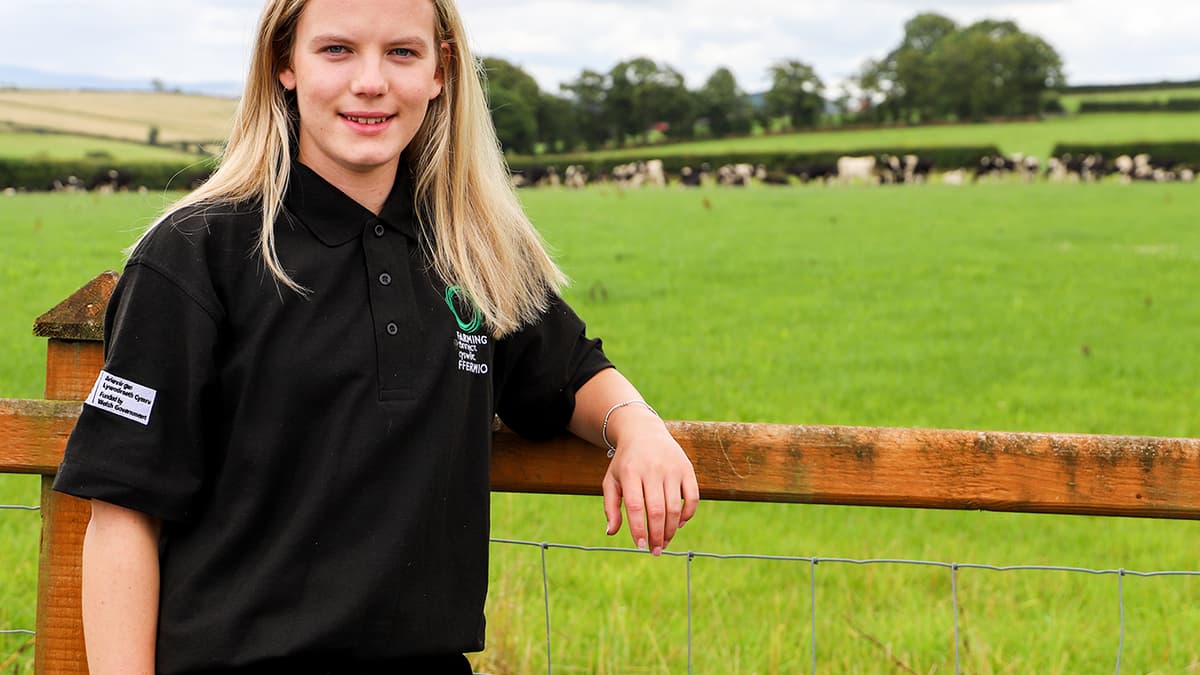 Ceredigion graduate honoured to be selected for Menter a Busnes ...