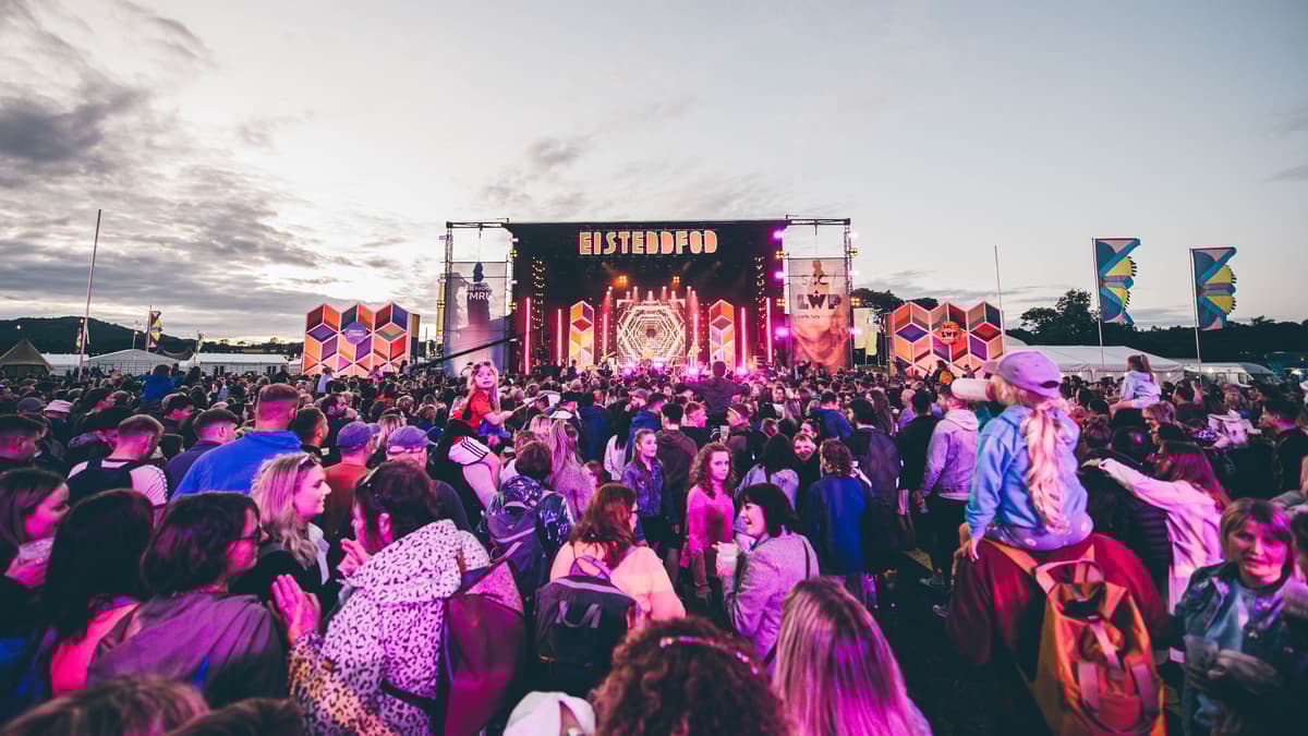 Boduan festival site sees crowd of more than 10,000 gather for ...