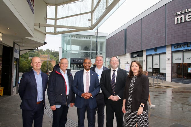 Gwynedd Council backs ambitious redevelopment scheme for city centre ...
