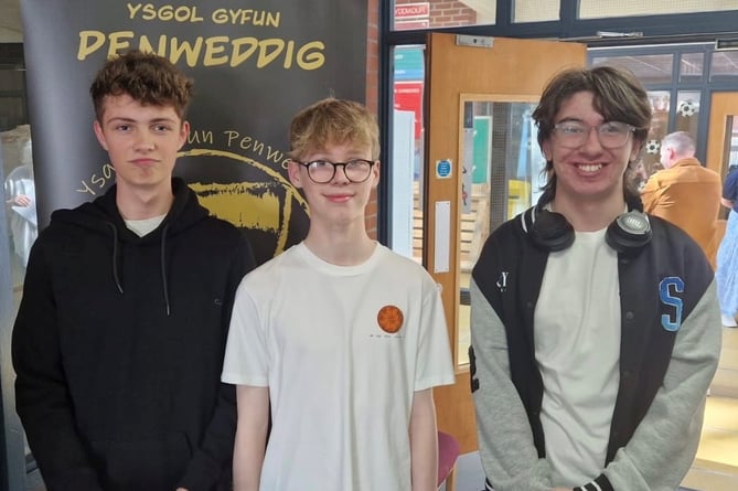 A-level results day across Wales - liveblog | cambrian-news.co.uk