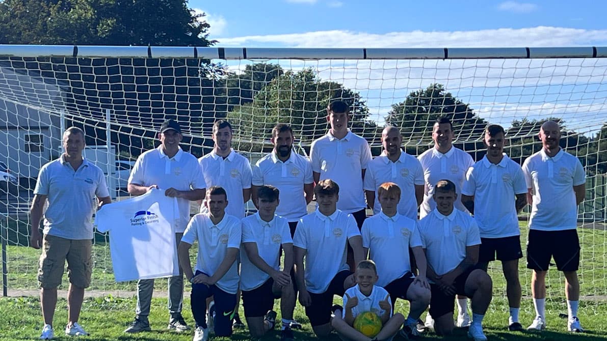 Penparcau FC thank sponsors for new kit | cambrian-news.co.uk