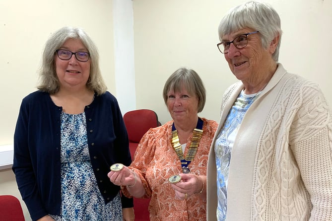 Tywyn Inner Wheel welcomes new members to the fold | cambrian-news.co.uk