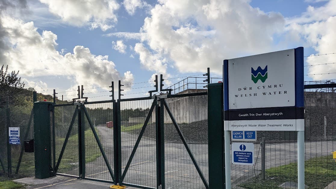 Dŵr Cymru plan to increase water bills by 26 per cent | cambrian-news.co.uk