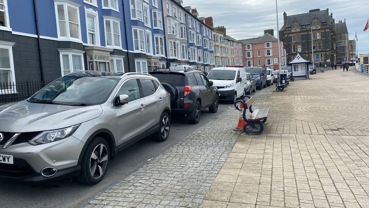 Are Plaid Cymru playing politics with prom parking? | cambrian-news.co.uk