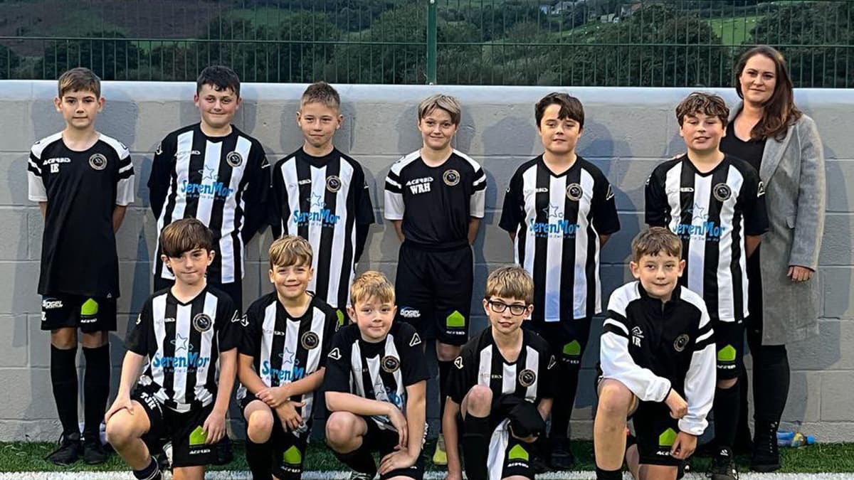 Bow Street Under 11s thank their sponsors | cambrian-news.co.uk