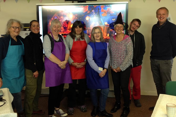 Ceredigion MP Ben Lake pays visit to new community pop-up café in ...