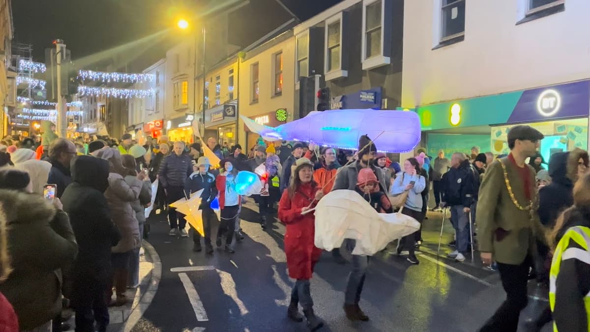 Aberystwyth Christmas lights and parade date confirmed | cambrian-news ...
