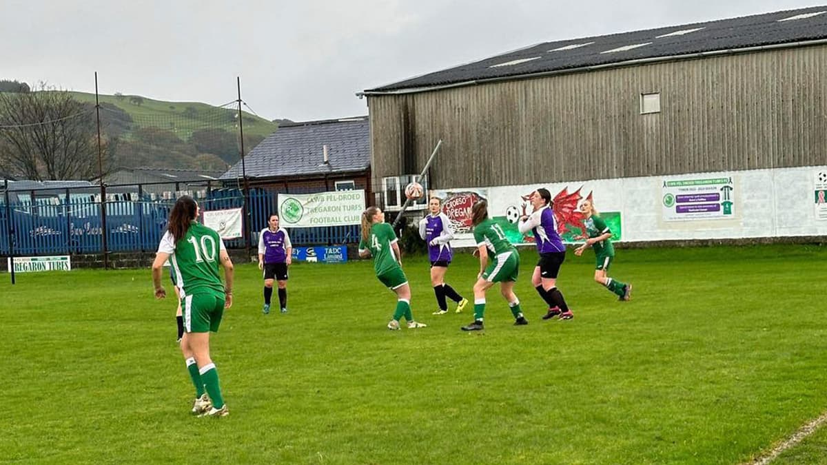 Tregaron Turfs Ladies maintain winning start to Ceredigion League ...