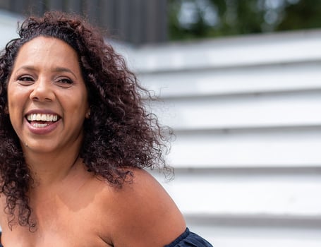 Soul singer Natasha Watts has a licence to thrill at Cardigan's Mwldan ...