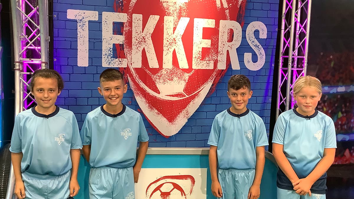 Young footballers from Bala and Tregaron showcase their Tekkers for S4C ...