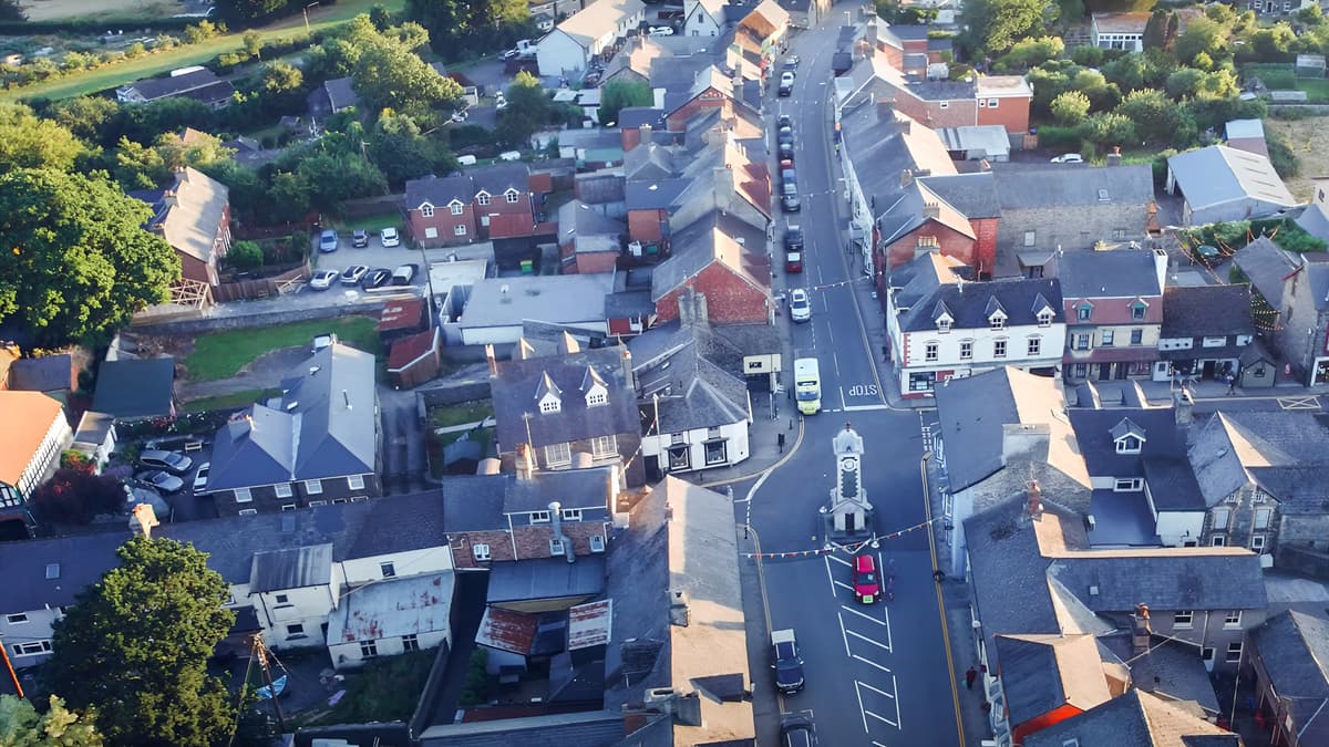 Charlotte Church narrates film to promote Rhayader as outdoors capital ...