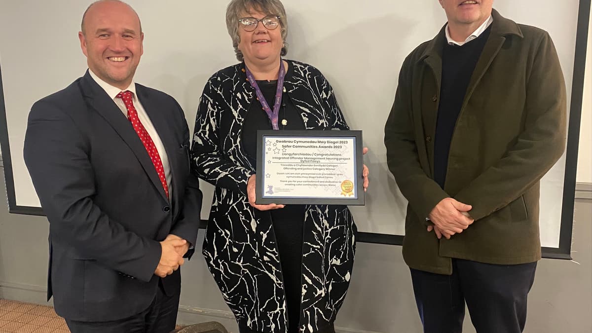 Partnership working brings award | cambrian-news.co.uk